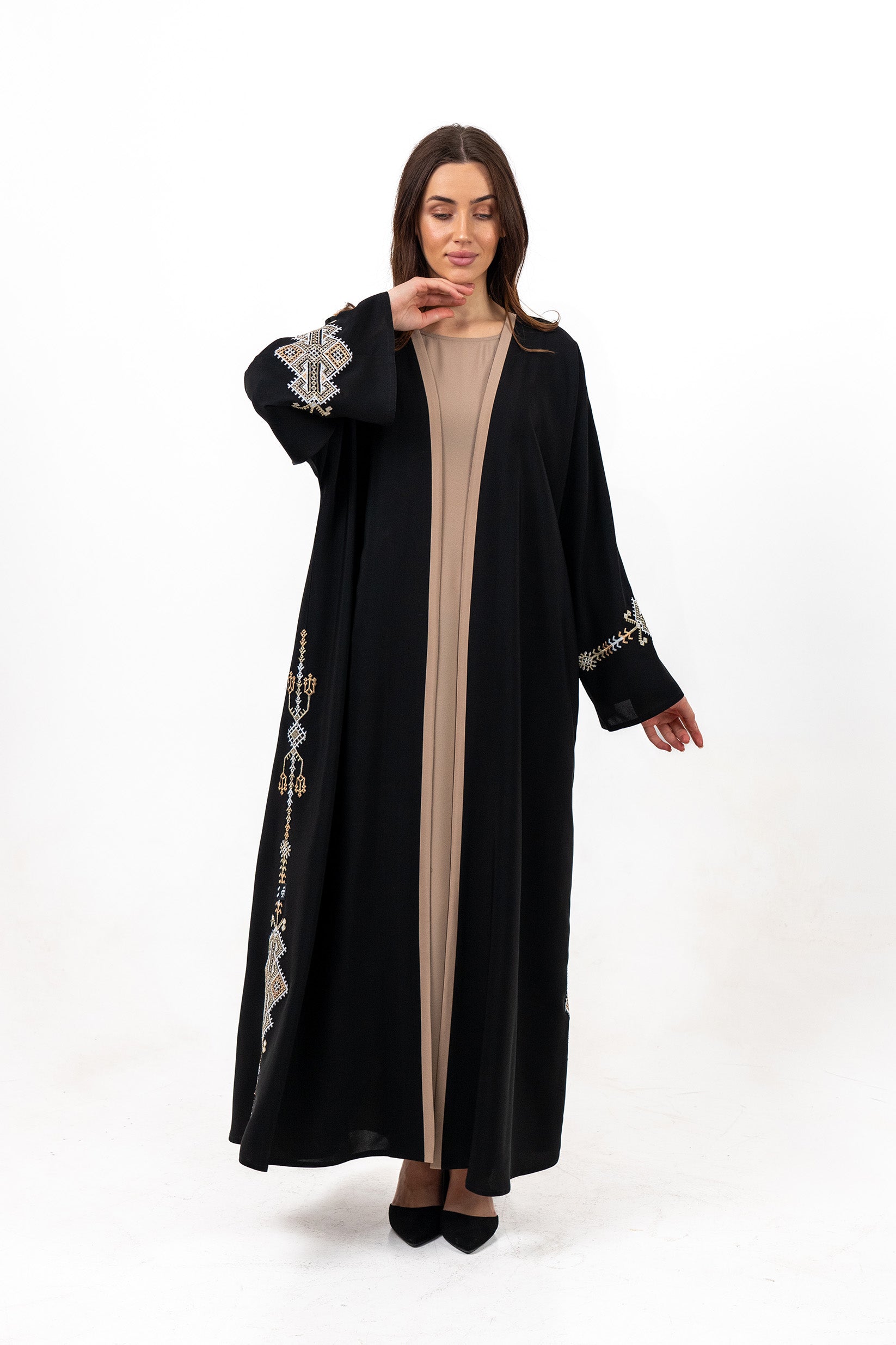 Black Embroidered Soalon Abaya | Elegant Open Abaya Kuwait – Shadow KW